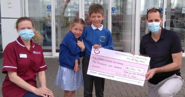 Broughshane Primary duo donate £2,900 to Children's Cancer Unit - Photo ...